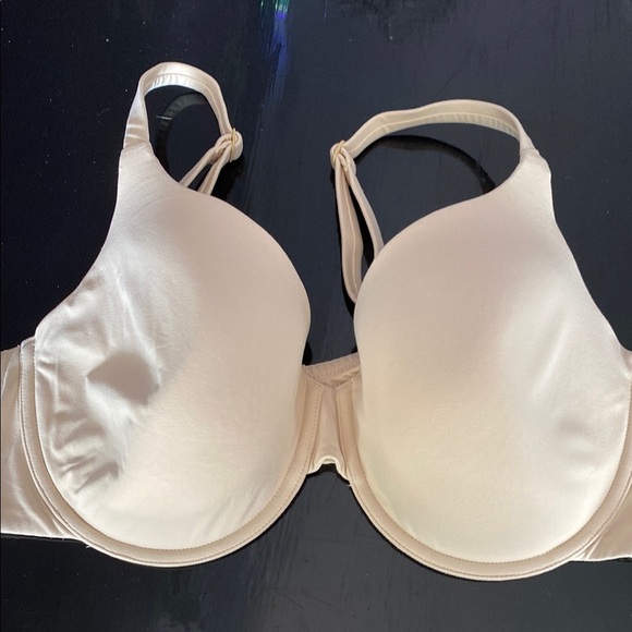 SKIMS | Intimates & Sleepwear | Skims Nude Full Coverage Bra With ...
